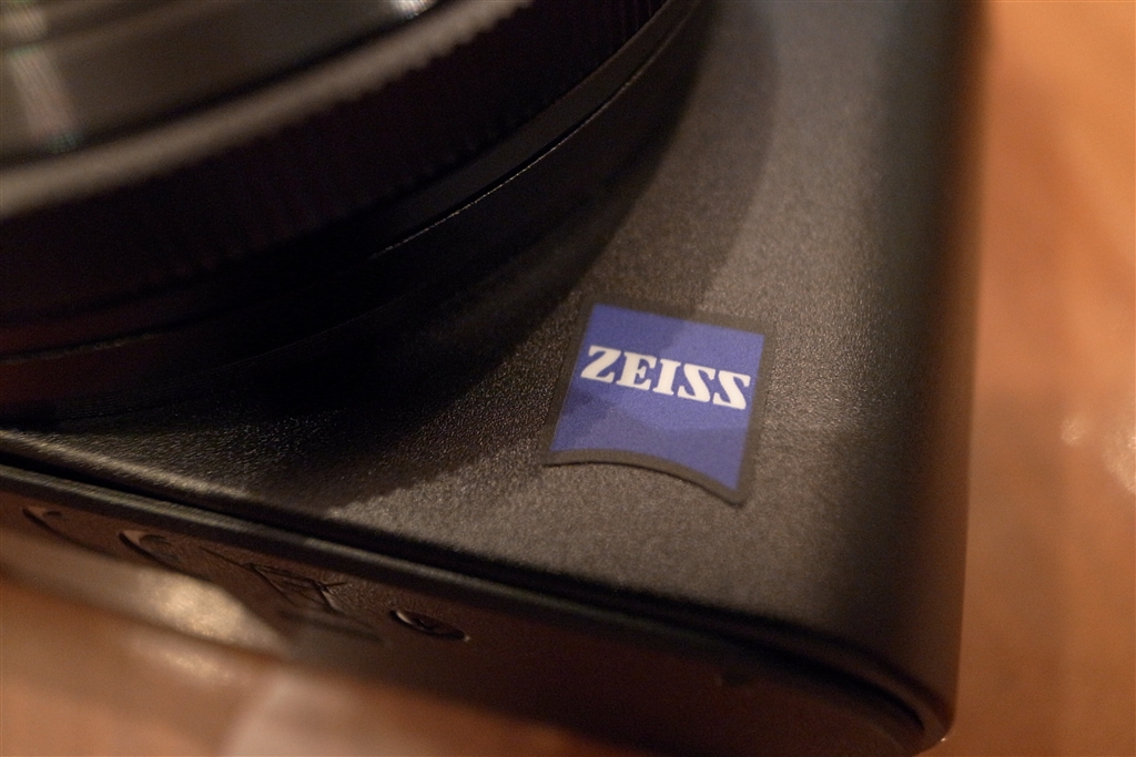 価格.com - 『ZEISSシール とりあえず貼ったままにしておきます』SONY サイバーショット DSC-RX100 Kaguchiさん ...